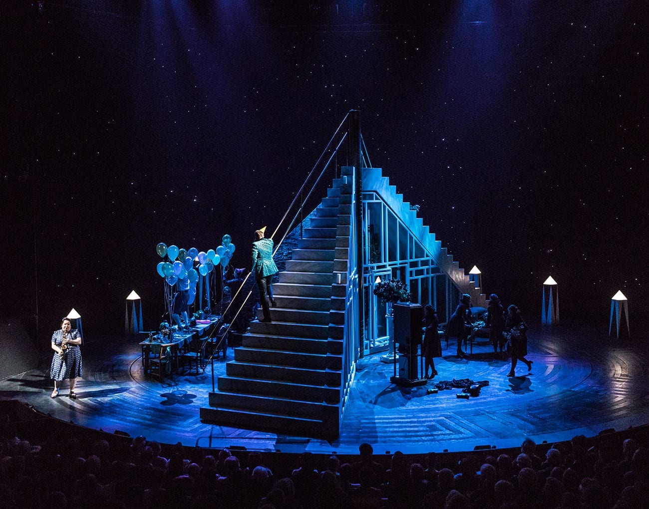 Theatre Review: Twelfth Night // National Theatre : The Indiependent